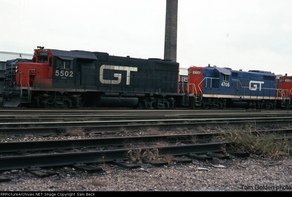 GTW 5502 and 4706